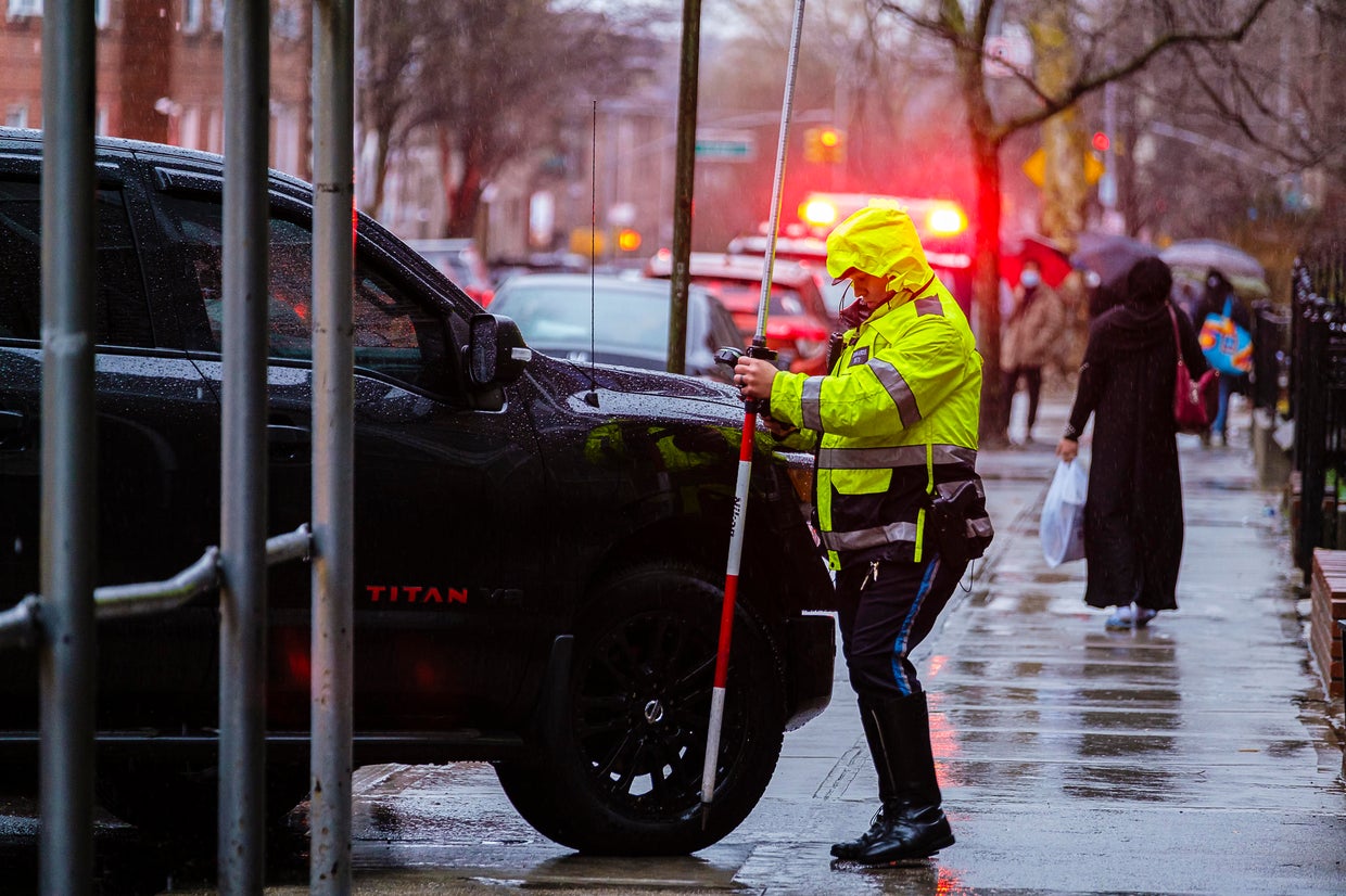 U.S. "fondness for tall SUVs and pickups" compounding risks for ...