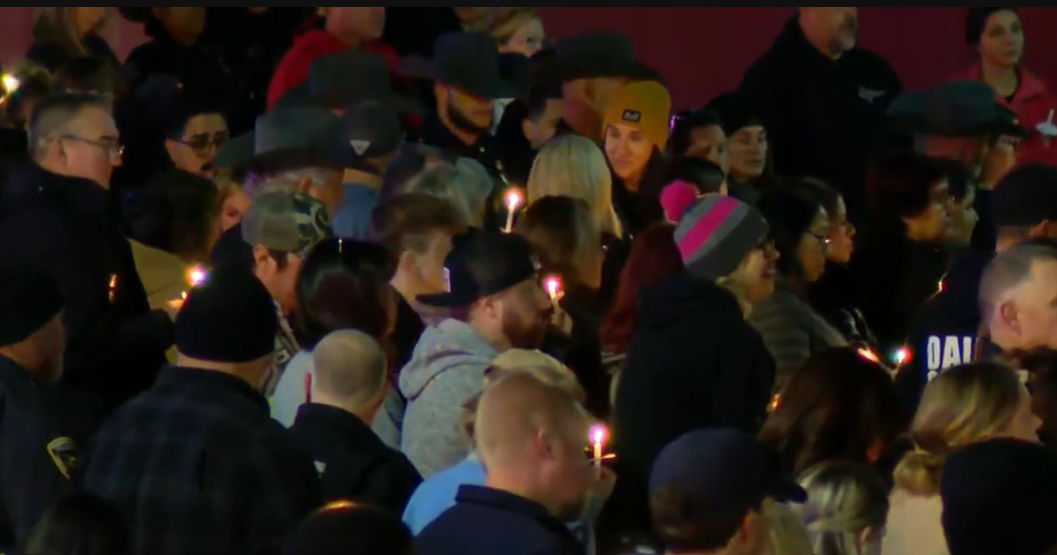 Vigil held to honor Terrell police officer killed in traffic stop - CBS ...