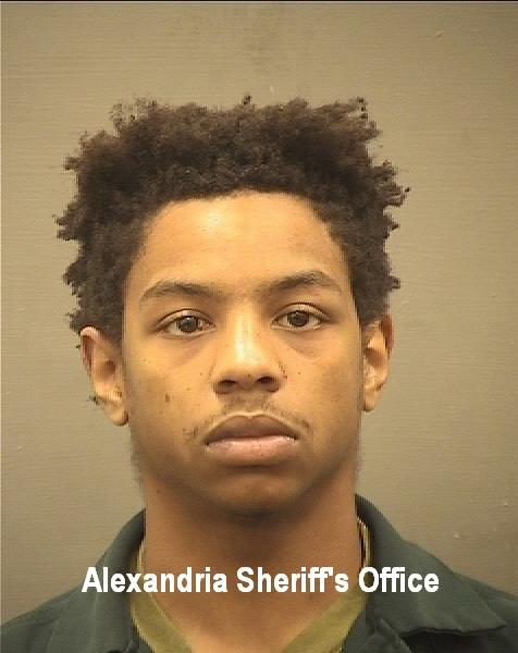 Armed man with Glock switch in his underwear arrested outside Pentagon ...