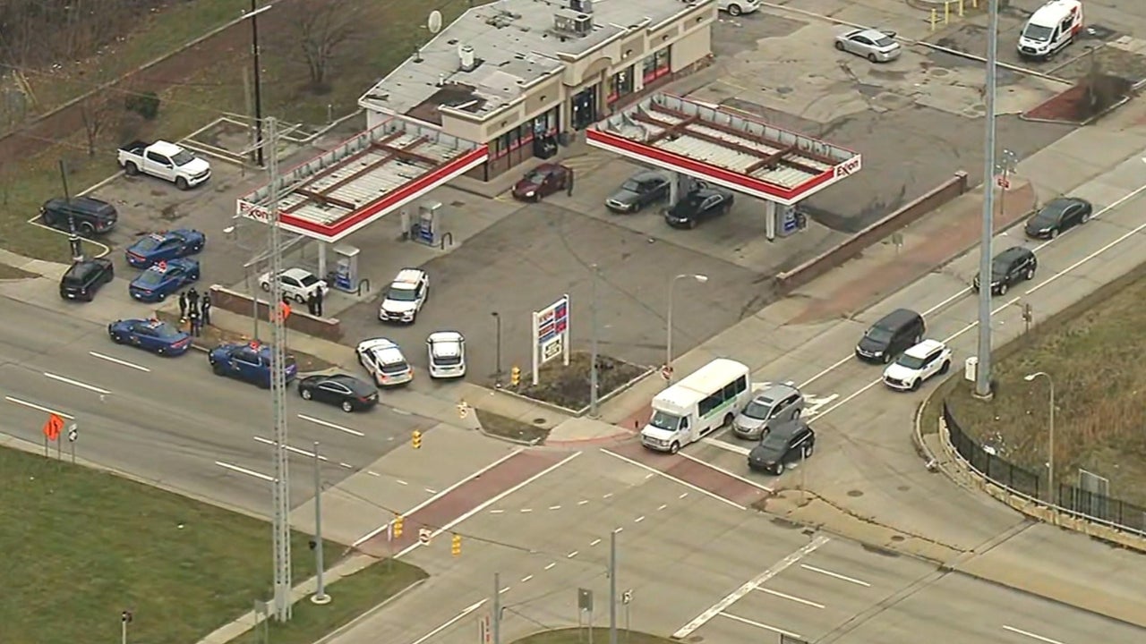 Southfield Freeway news - Today’s latest updates - CBS Detroit