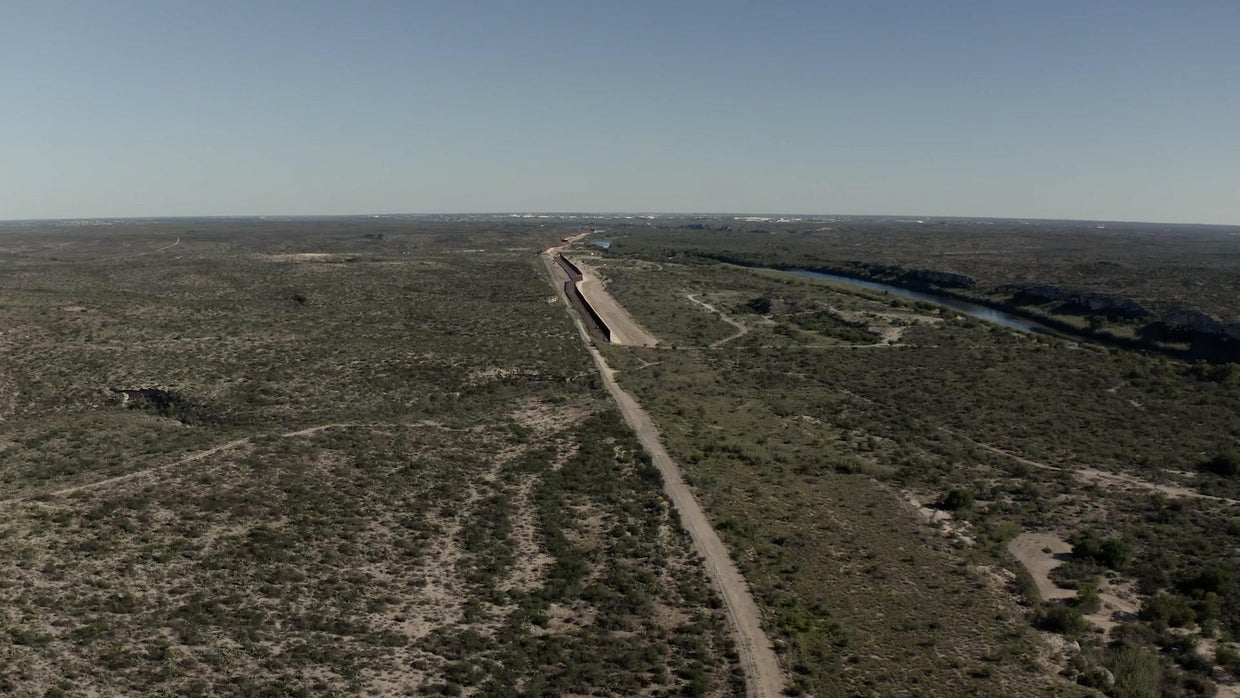 As landowners resist, Texas' border wall is fragmented and built in ...