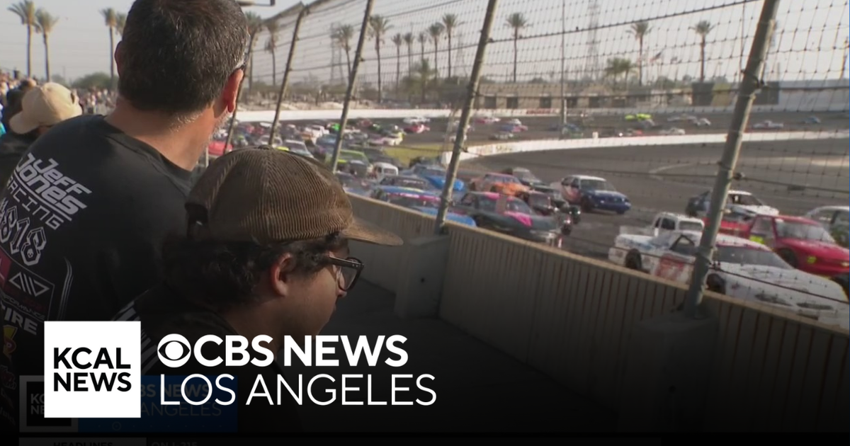 Thousands gather to bid farewell to beloved Irwindale Speedway - CBS ...