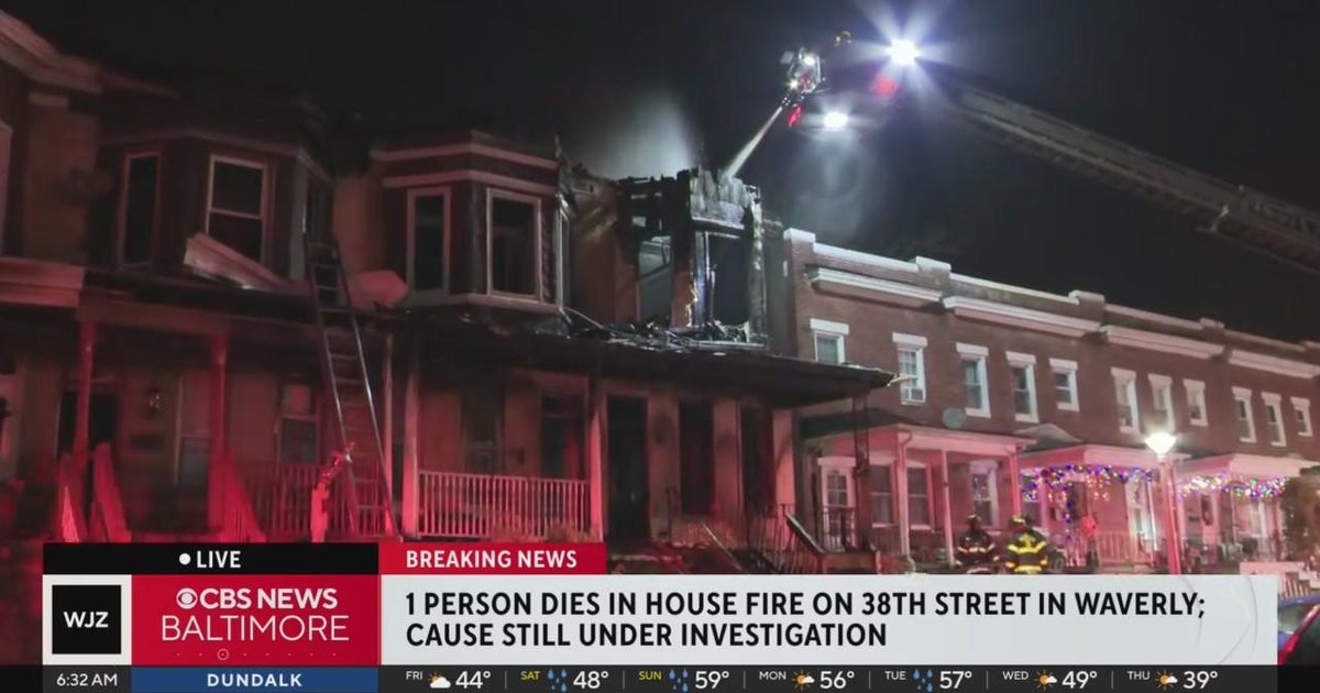 Multi-alarm fire leaves one dead in the Waverly neighborhood - CBS ...