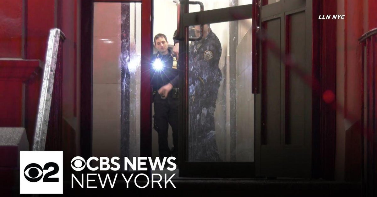 Victim identified in deadly Hell's Kitchen shooting - CBS New York