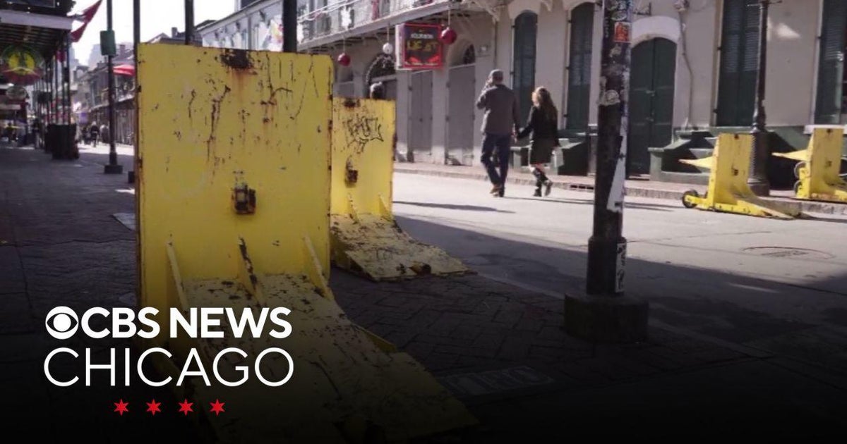 Alderman calls for new barrier requirements for Chicago street ...