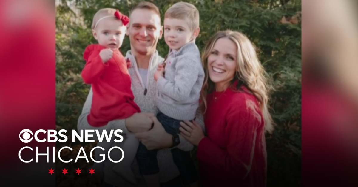 Hundreds flock to visitation for fallen Illinois State Trooper Clay ...