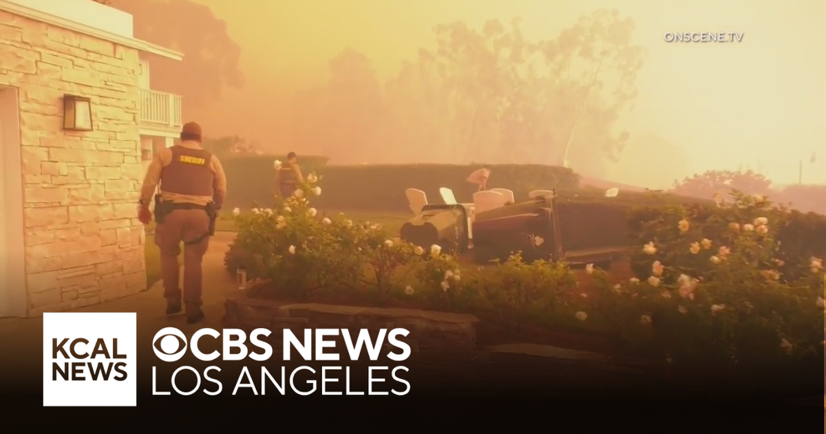 Officials deliver the latest updates on the Palisades Fire - CBS Los ...