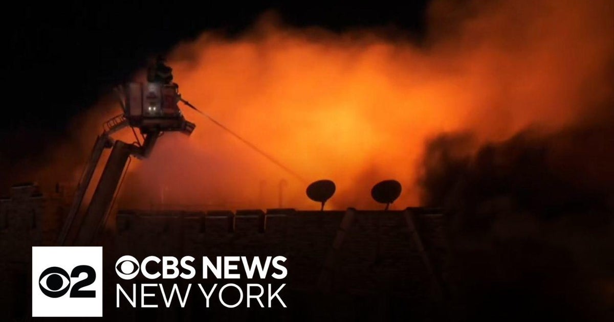 Bronx apartment fire displaces over 250 residents - CBS New York