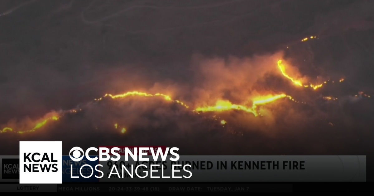 Evacuations lifted after Kenneth Fire burns nearly 1,000 acres in ...