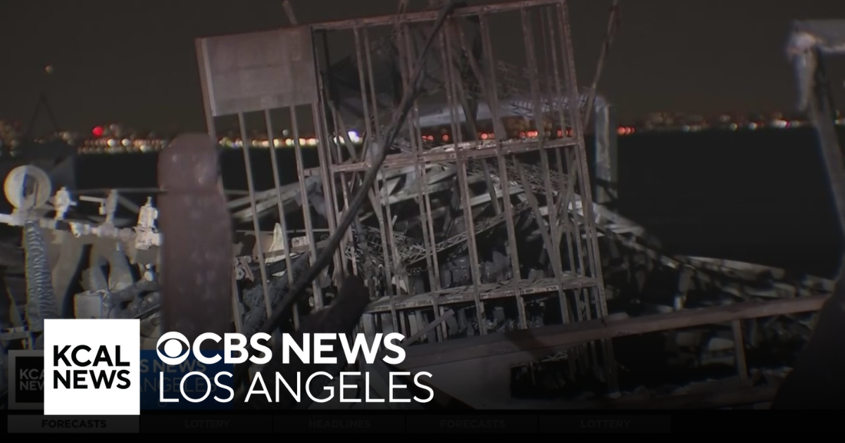 Family behind Moonshadows restaurant in Malibu work to raise money for ...