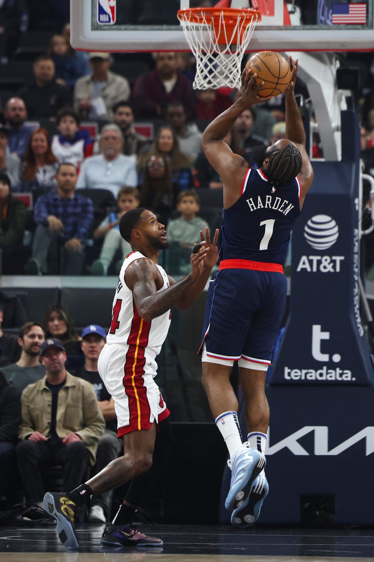 Harden's big 3rd quarter helps Los Angeles Clippers rally past Miami ...