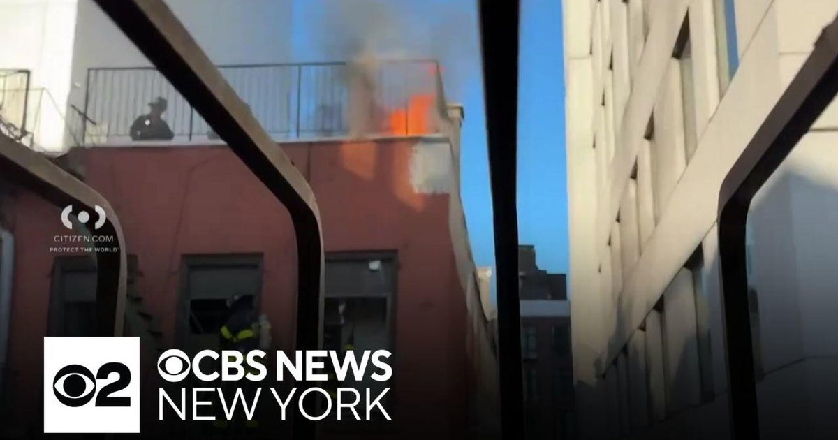 7 injured, dozens displaced after Bowery Grand Hotel fire - CBS New York