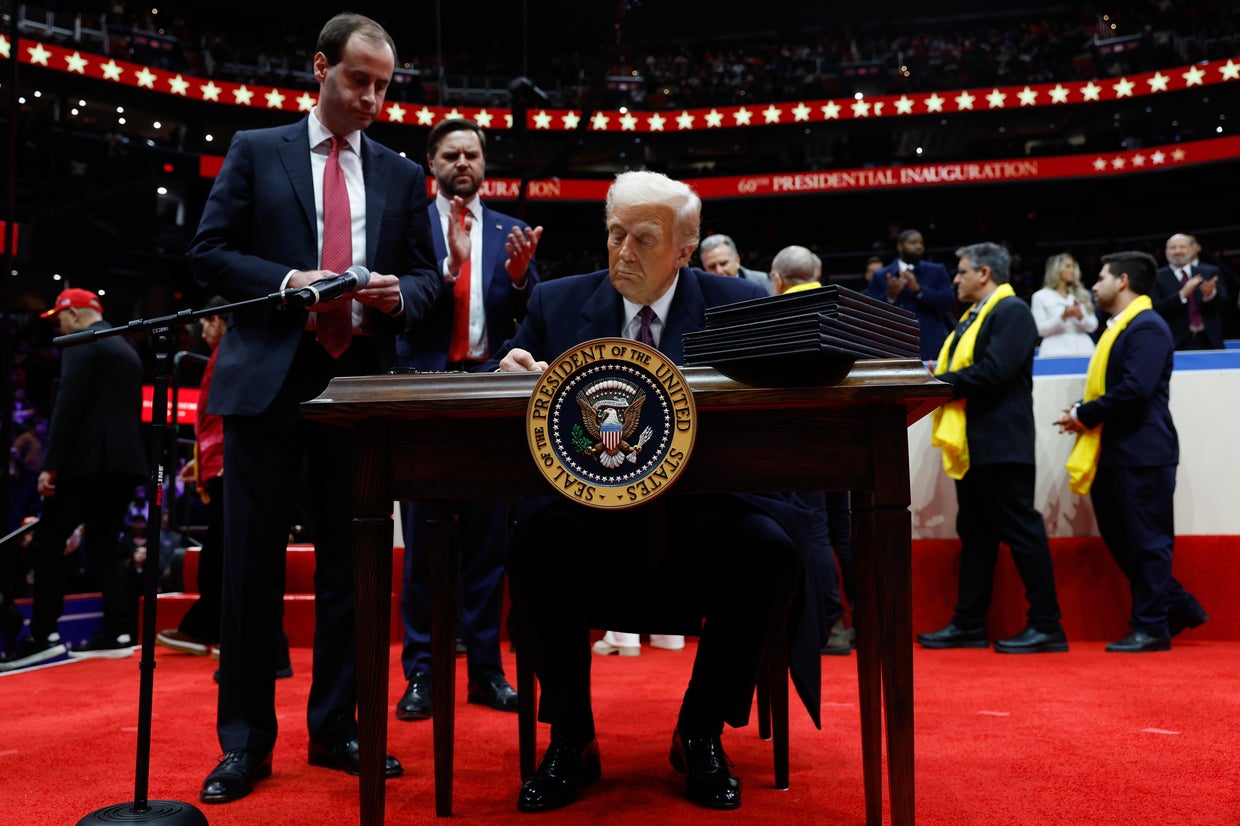 President Trump's 2025 inauguration in photos - CBS News