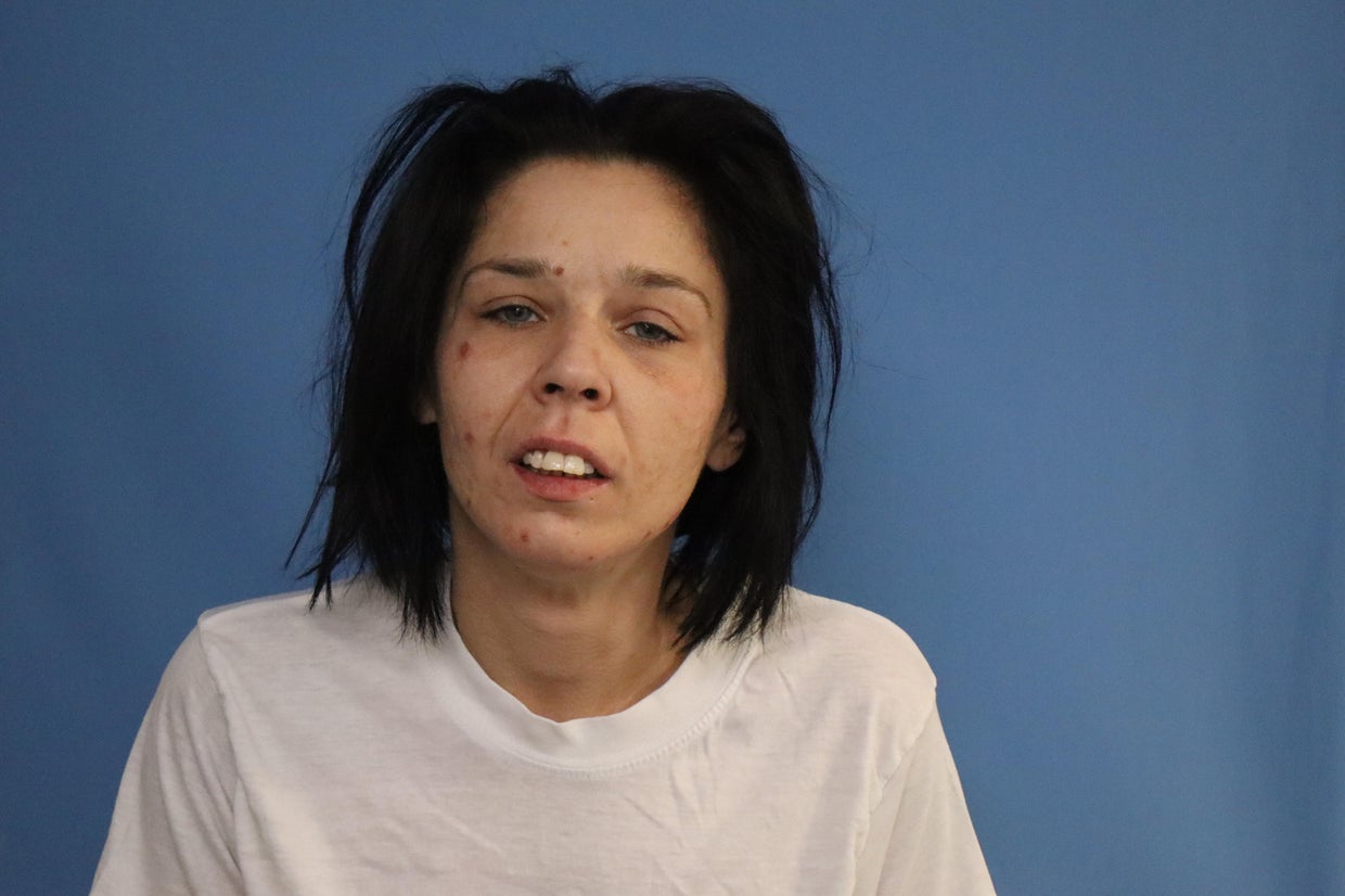 Woman arrested after pursuit over Colorado mountain pass, crash - CBS ...