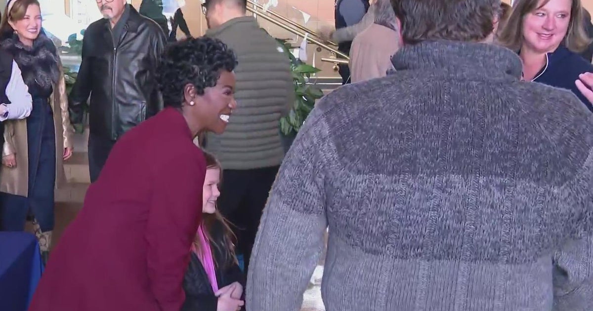 Dallas City Council selects Kimberly Bizor Tolbert as new city manager - CBS Texas