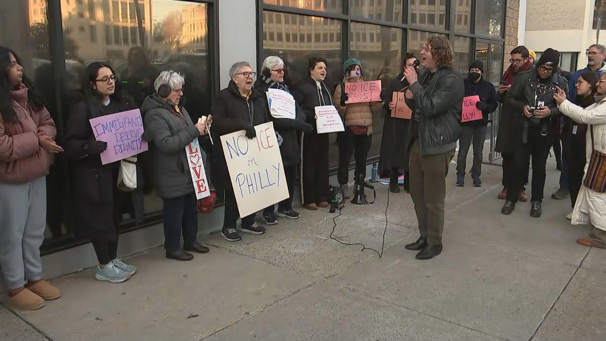 Surveillance video shows apparent ICE raid at North Philadelphia car ...