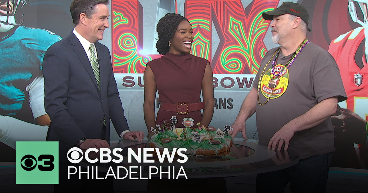 Beck's Cajun Cafe in Philadelphia whipping up Eagles-themed King Cakes ...