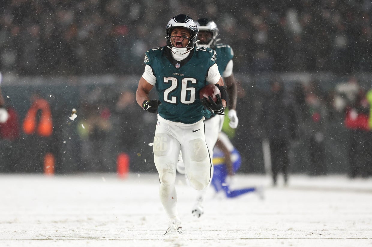 Philadelphia Eagles running back Saquon Barkley's high school football ...