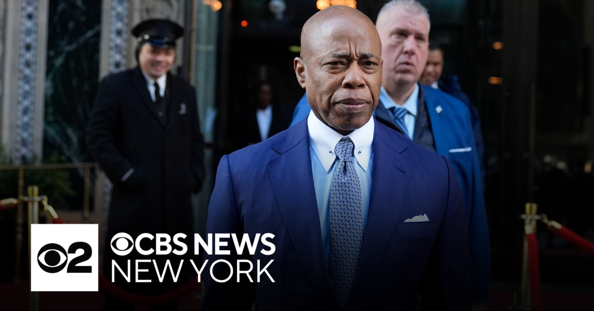 Mayor Adams heads to Albany to present 2026 budget - CBS New York