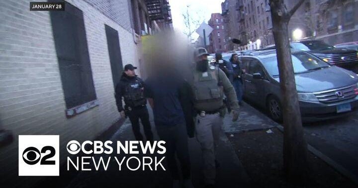 NYC to issue guidance on what to do if ICE agents try to enter city ...