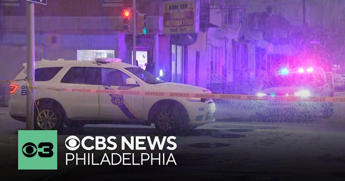 Philadelphia officer expected to be OK after being shot in hand in ...