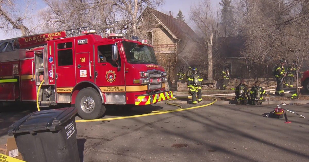 Castle Rock house fire leaves one person with life-threatening injuries ...