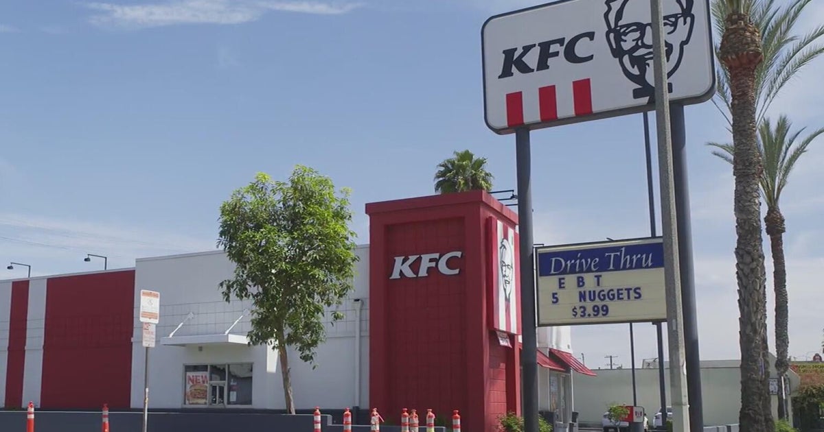 KFC relocates U.S. headquarters from Kentucky to North Texas - CBS Texas