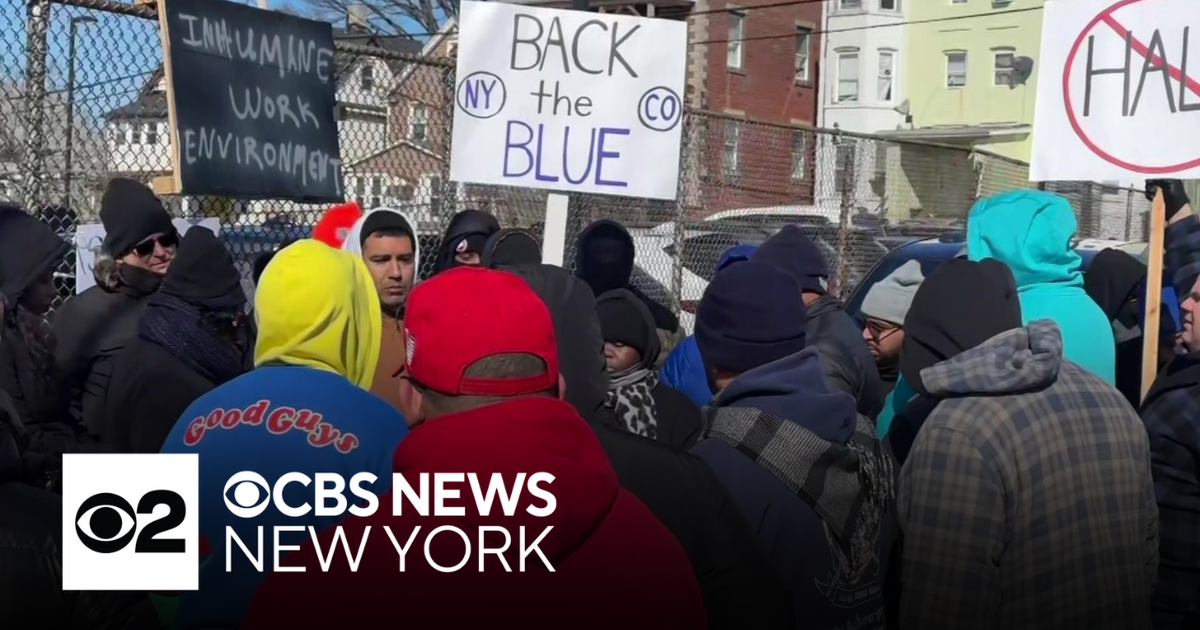 New York governor deploys National Guard to respond to corrections ...