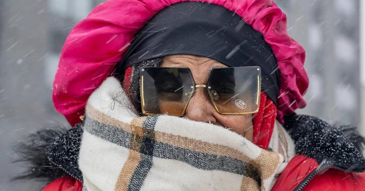 Polar vortex brings record cold across U.S., winter storm buries Mid ...