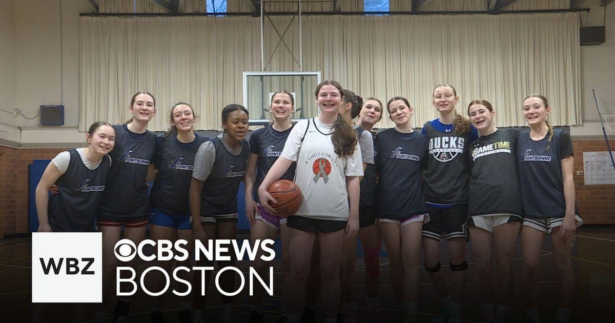 Senior basketball player at Fontbonne Academy dedicates herself to ...