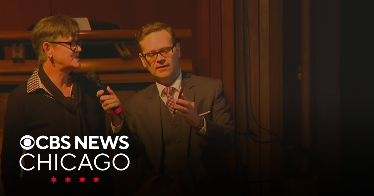 Goodman Theatre celebrates 100 years - CBS Chicago