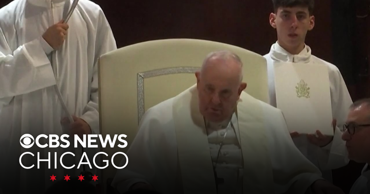 Pope’s condition slightly improves but remains hospitalized - CBS Chicago