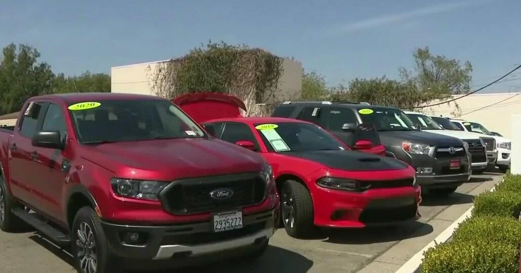 American auto loan defaults have hit a record - CBS Miami