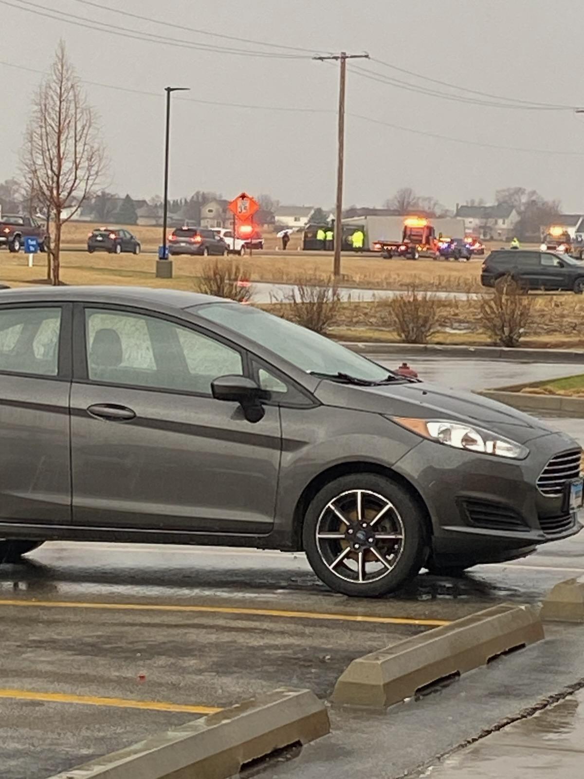 Severe storms cause widespread damage and outages in Chicago area - CBS ...