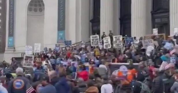 Postal worker protests across the U.S. - CBS Detroit