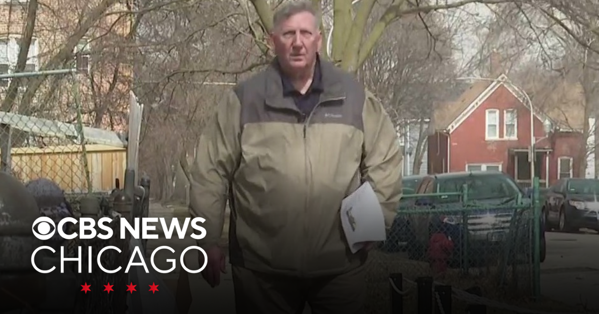 Cook County Crime Stoppers chairman to retire next month - CBS Chicago