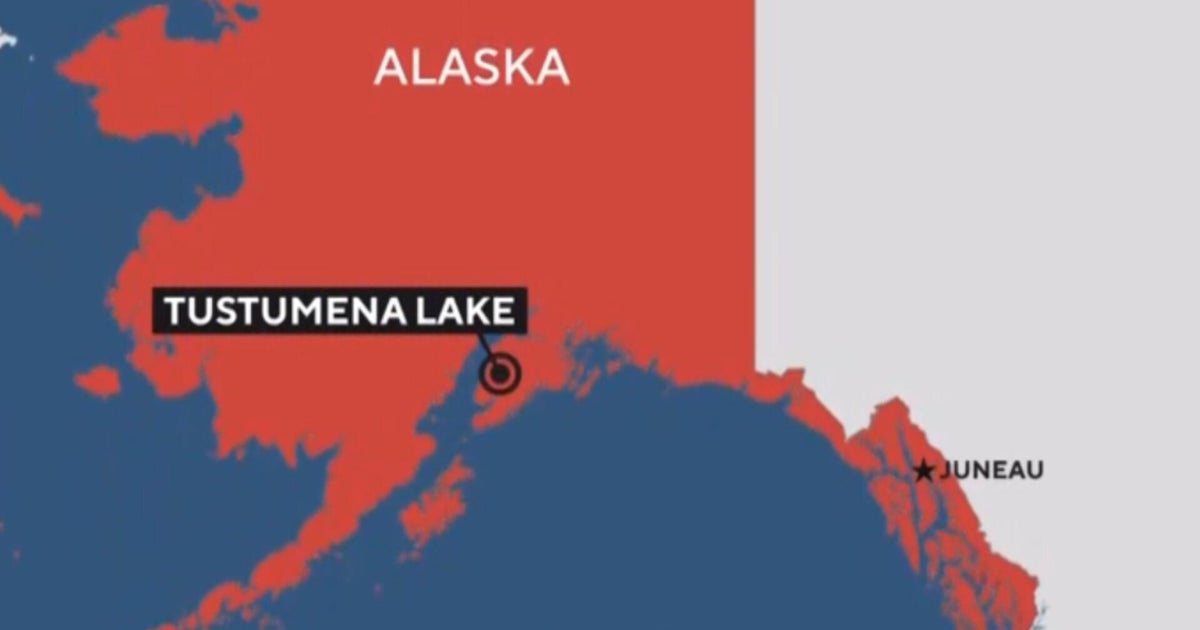 Good Samaritans rescue plane crash survivors in Alaska - CBS News