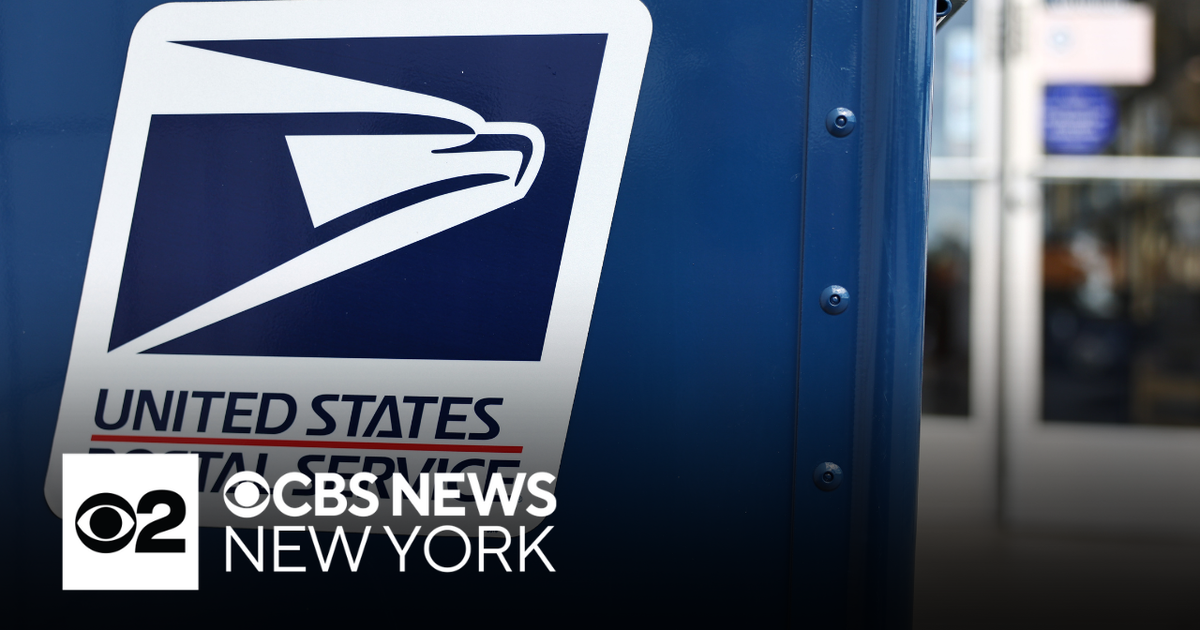 USPS workers accused of attacking colleague - CBS New York