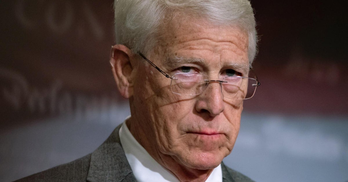 Wicker calls for independent review of Signal group texts controversy ...