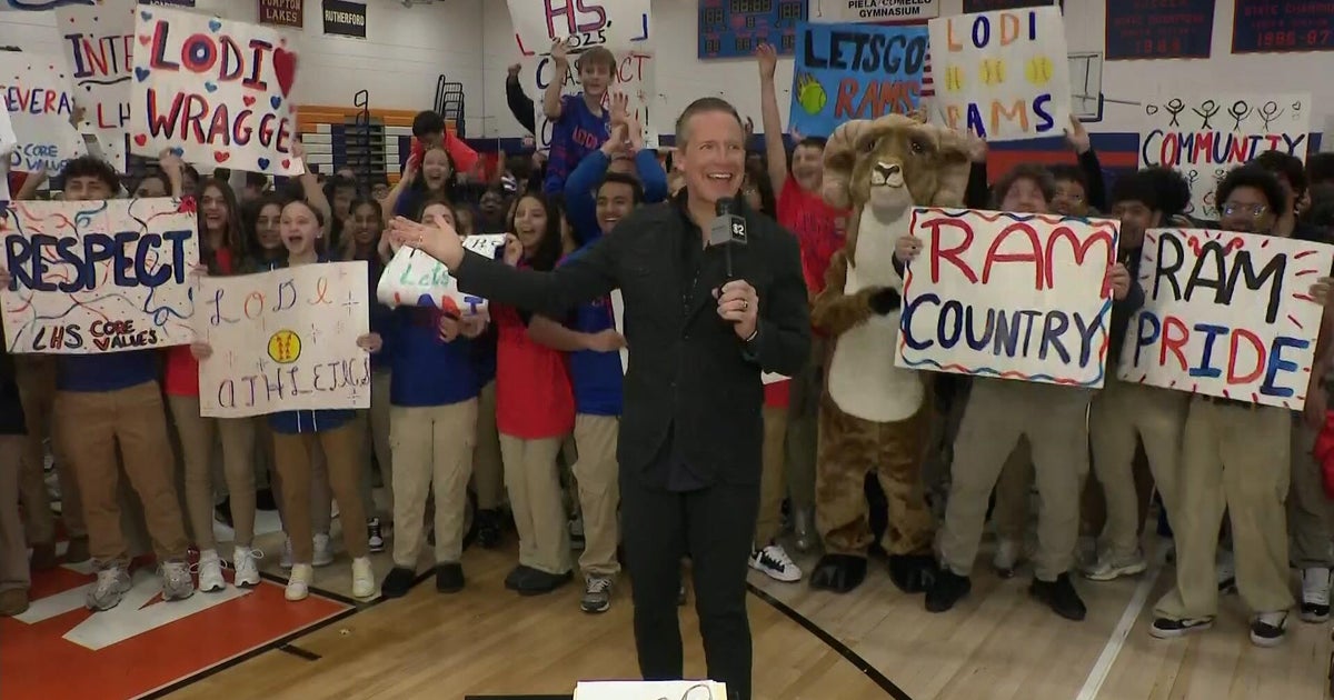 Watch Class Act with Chris Wragge at Lodi High School in New Jersey