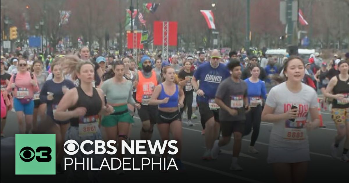 Runners hit the streets of Philadelphia for annual Love Run Half ...