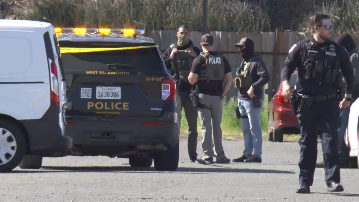 Apparent murder-suicide under investigation in West Sacramento, police say - CBS Sacramento
