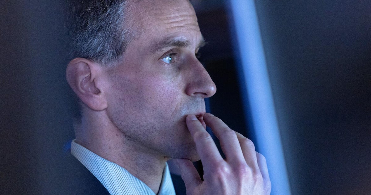 Latest news as stock markets plunge reacting to Trump's tariffs - CBS News