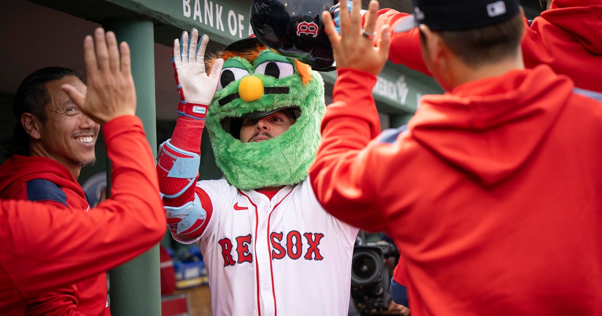 Red Sox debut new Wally-themed home run celebration in Fenway Park ...
