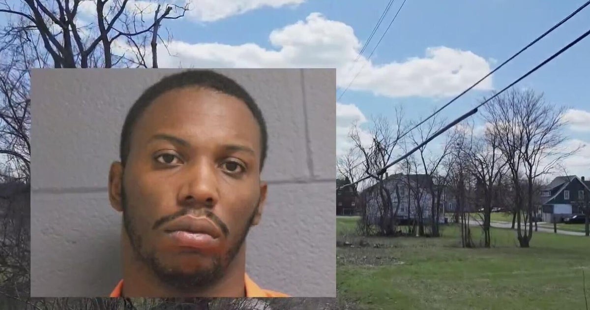 Suspect in homicide of 3 found dead in burning vehicle in Detroit ...