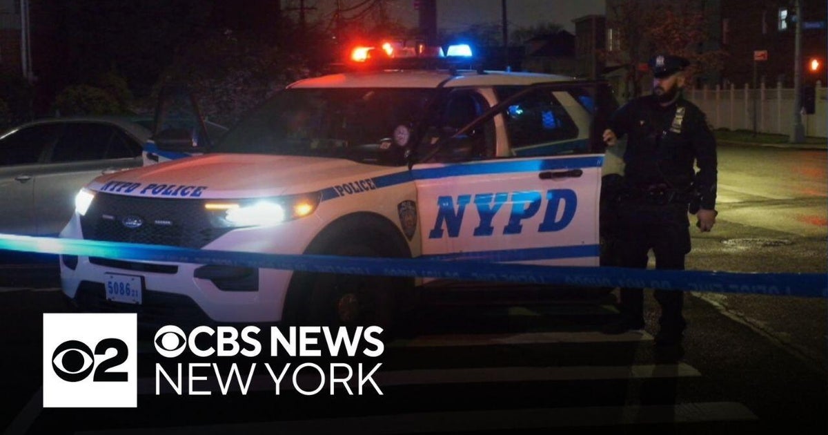 Teen killed in Bayside double shooting - CBS New York