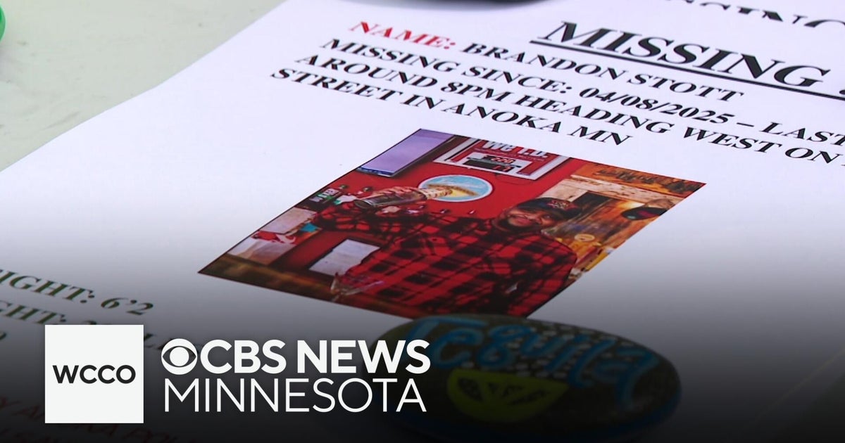 Community comes together in search for missing man in Anoka - CBS Minnesota