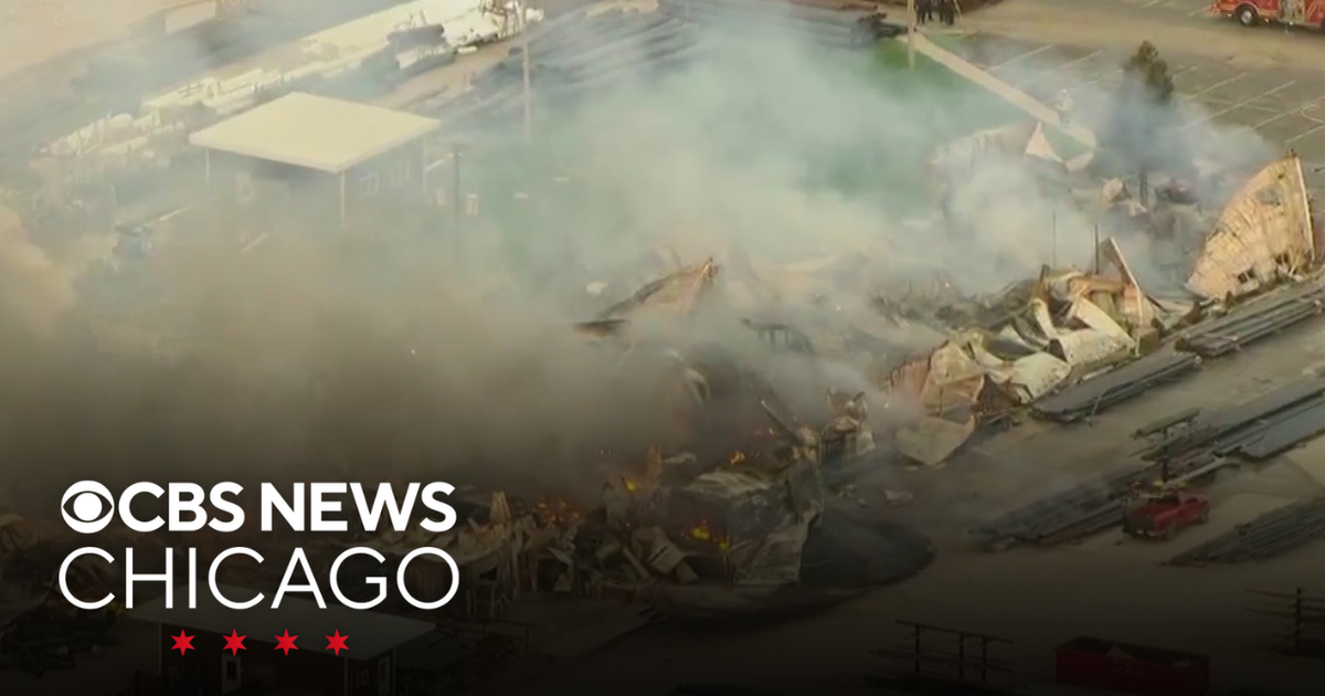 Large industrial fire burning in Joliet, Illinois near I-55 - CBS Chicago