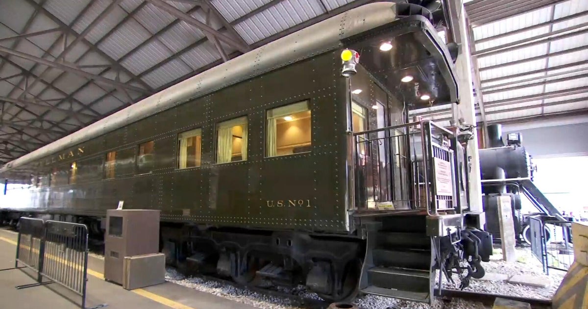 Inside Franklin Roosevelt's personal rail car - CBS News