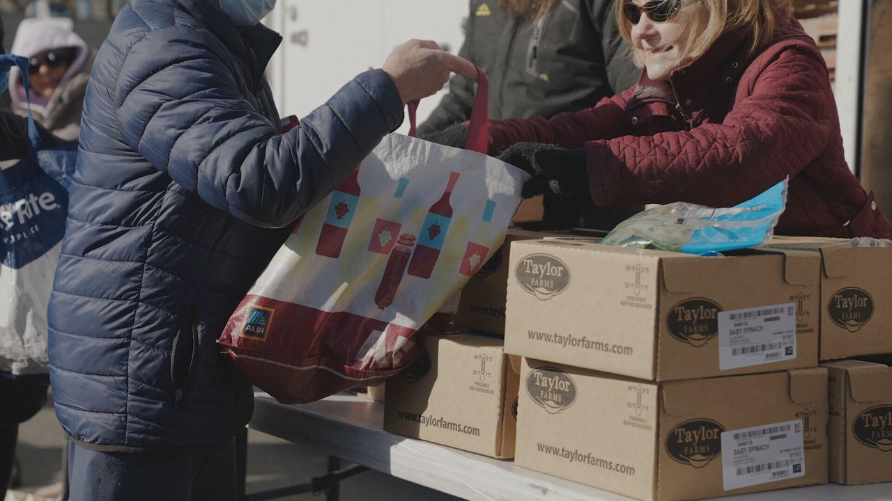 Mark Strassmann - CBS News